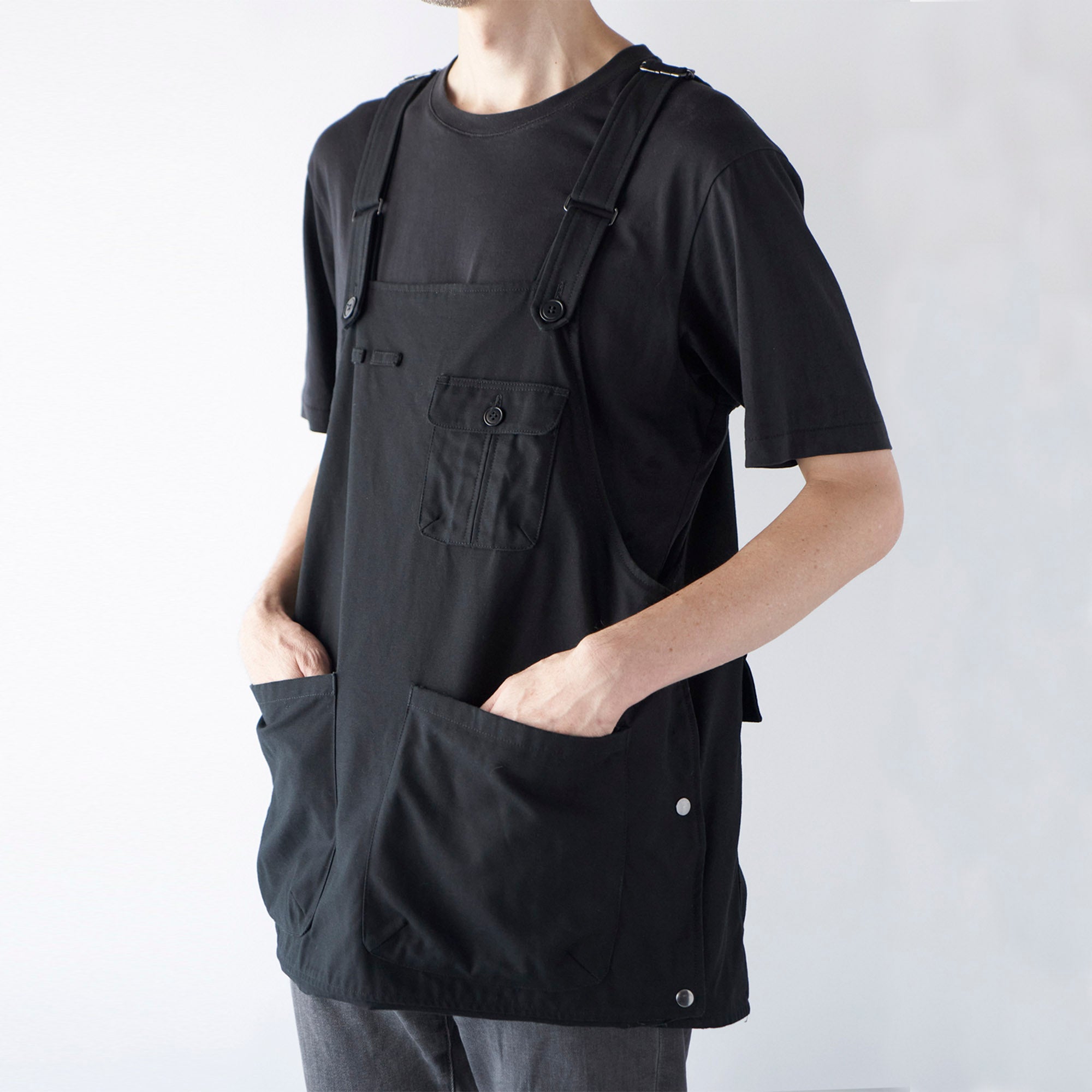 収納能力抜群なエプロン / UNFORM APRON VEST – HATCH