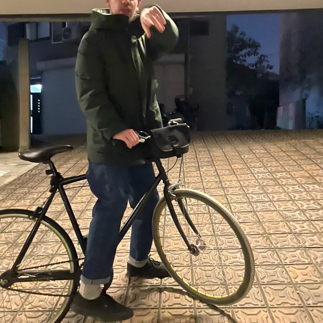 PACKING BIKE CAMERA BAG – HATCH